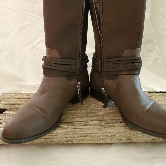 Chaps | Shoes | Chaps Brown Boot | Poshmark